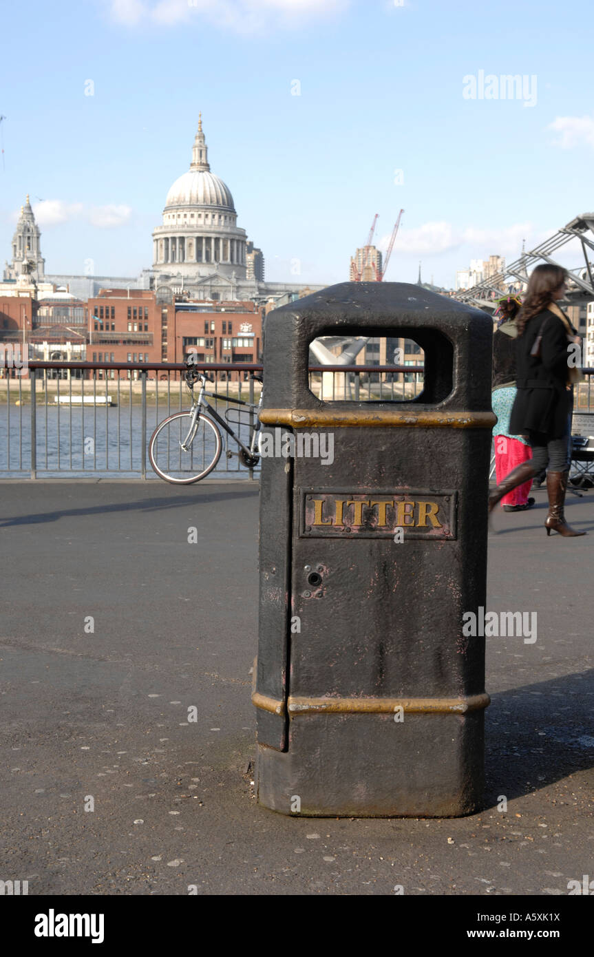 London bin hi-res stock photography and images - Alamy
