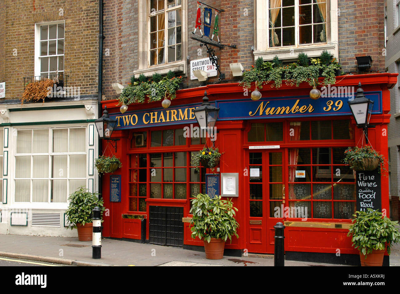 Queen anne street london hi-res stock photography and images - Alamy