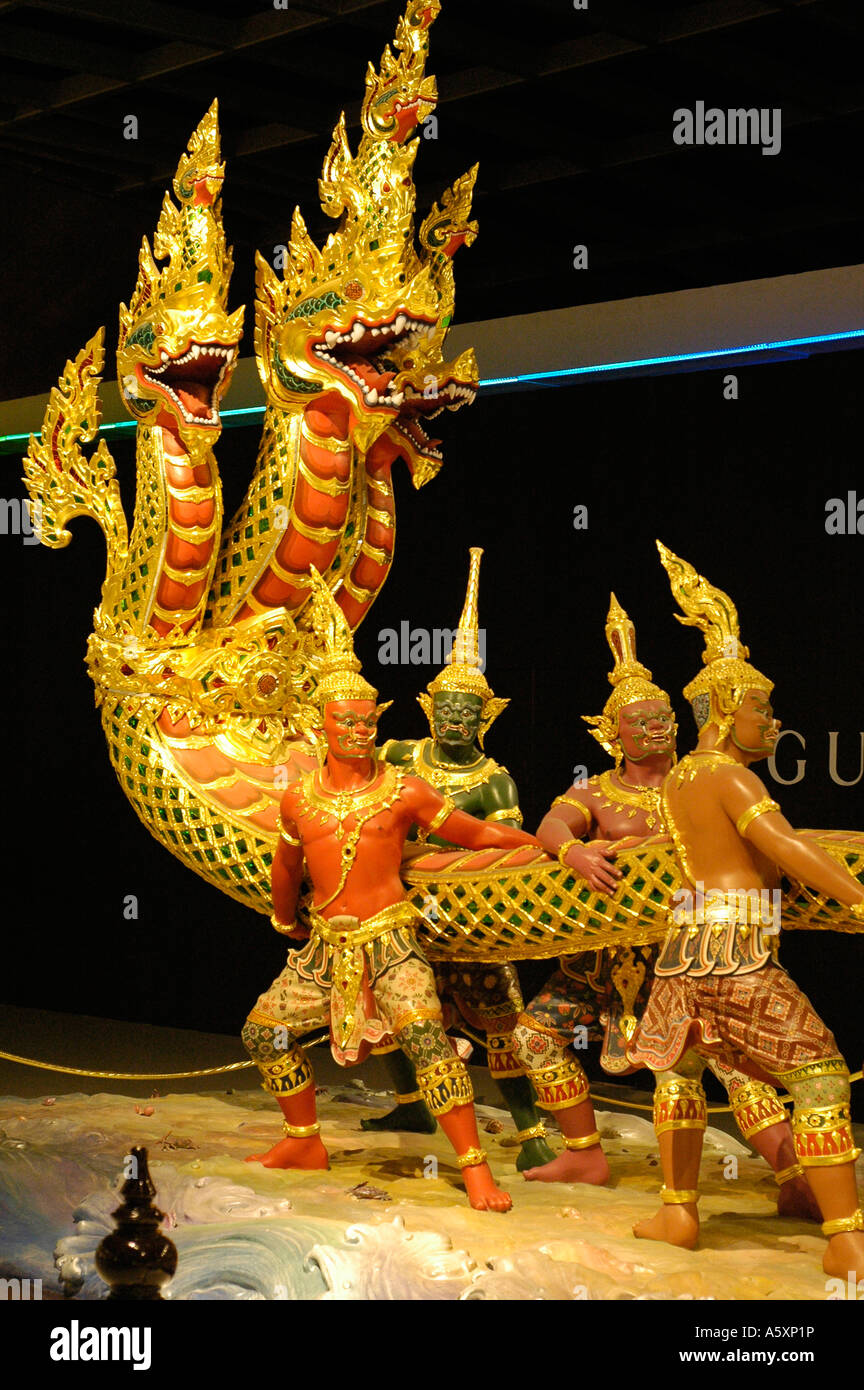 Glittering Thai traditional sculptures on display in Bangkok's new ...