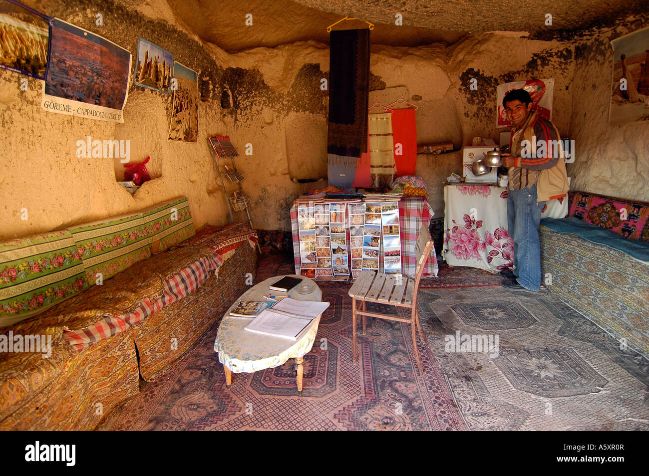 Cave christian primitive lodging persecution tourism hi-res stock ...