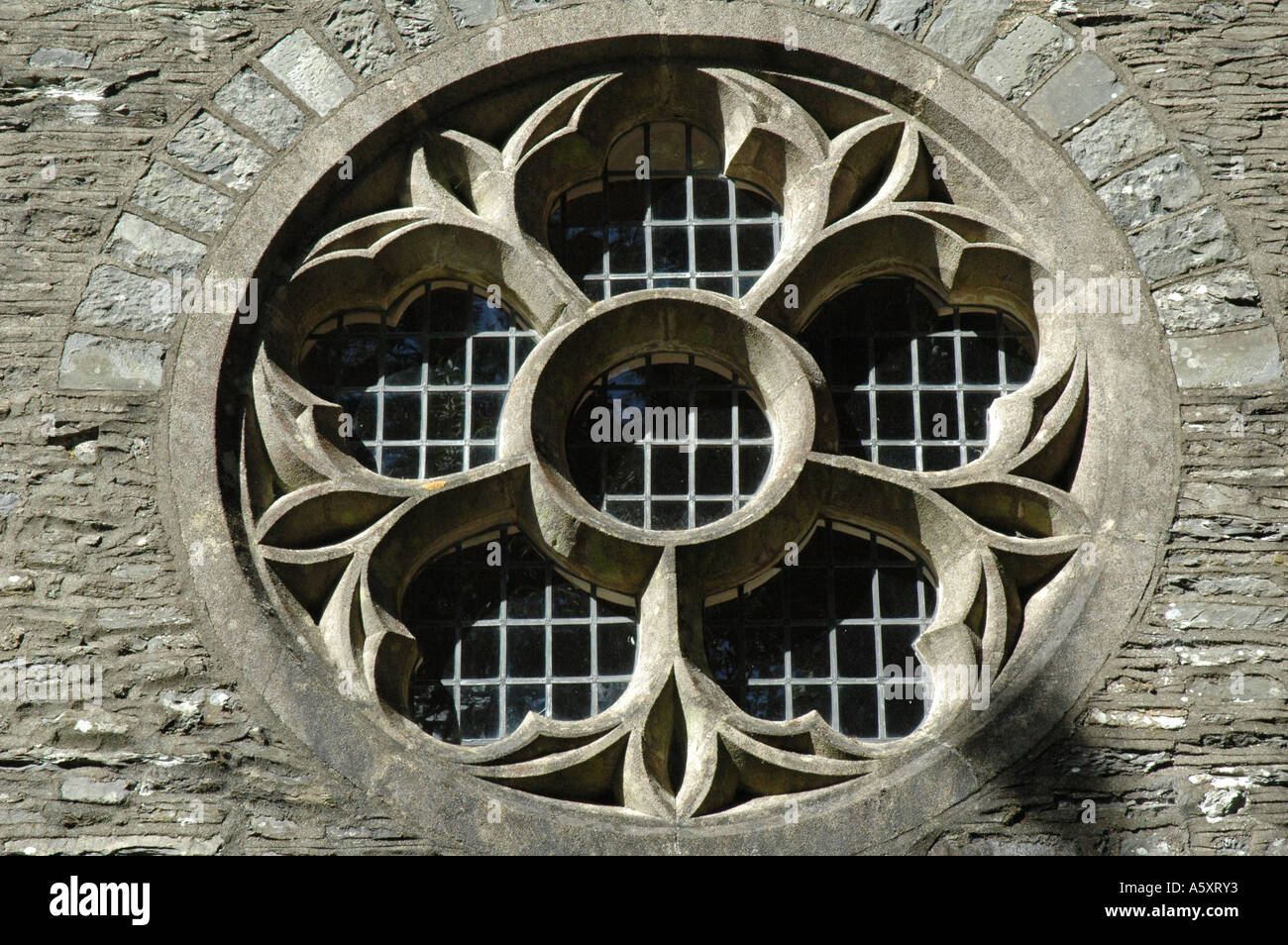 Round church window Stock Photo - Alamy