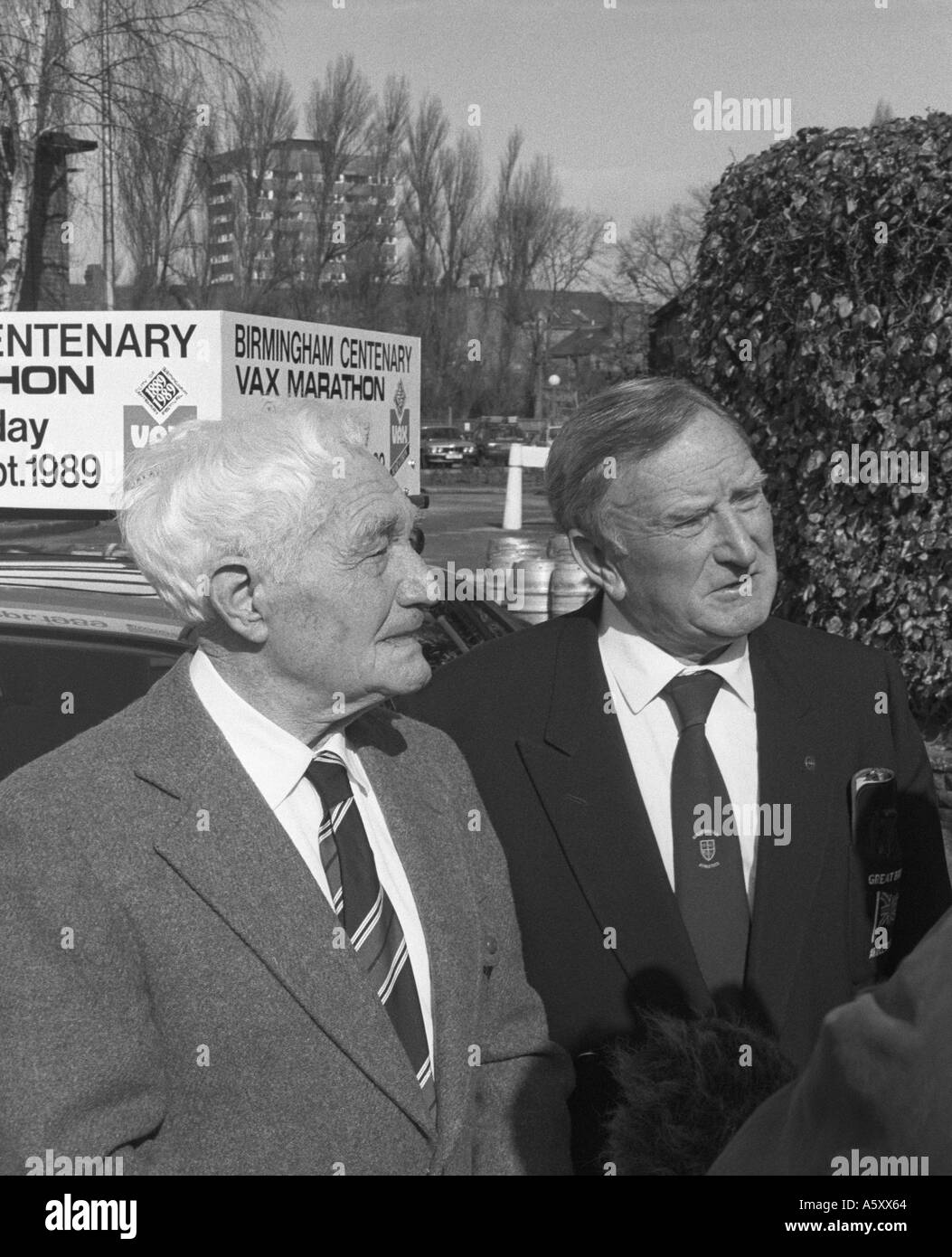 Jack Holden and Jim Peters at Birmingham Marathon launch 1989 at ...