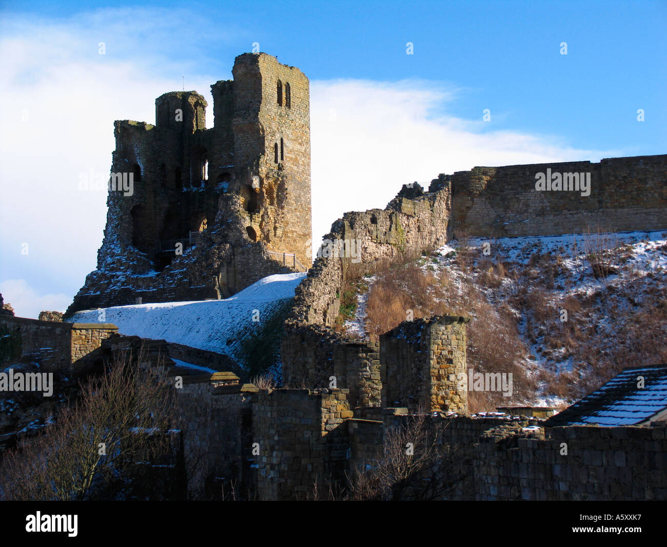 12th Century Keep and curtain walls Stock Photo - Alamy
