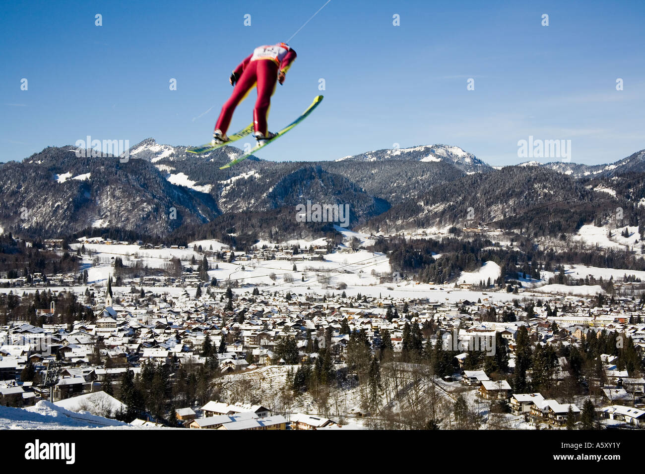 Skisprung weltcup hi-res stock photography and images - Alamy