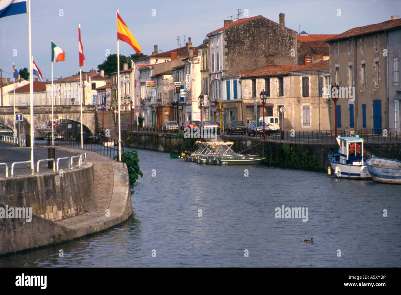 Marans, in Venise Verte, Atlantic coast of France Stock Photo - Alamy