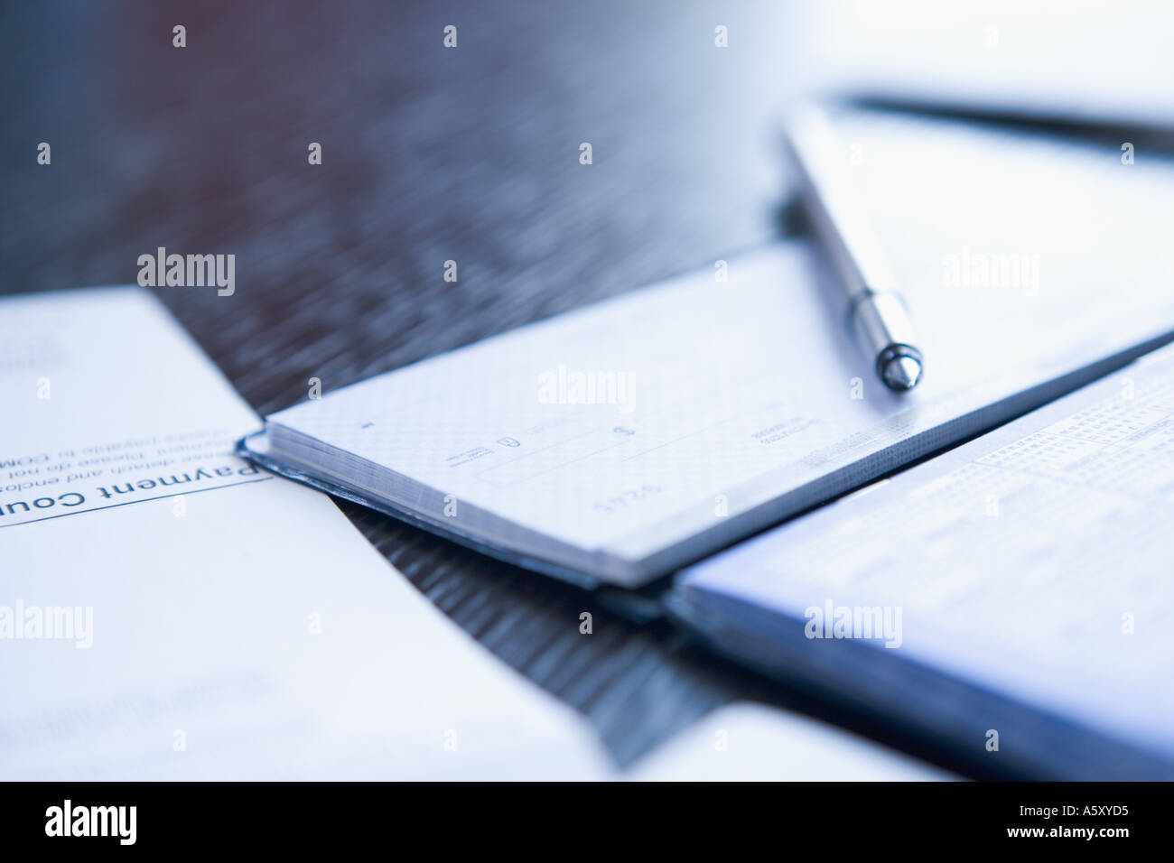 Personal check still hi-res stock photography and images - Alamy