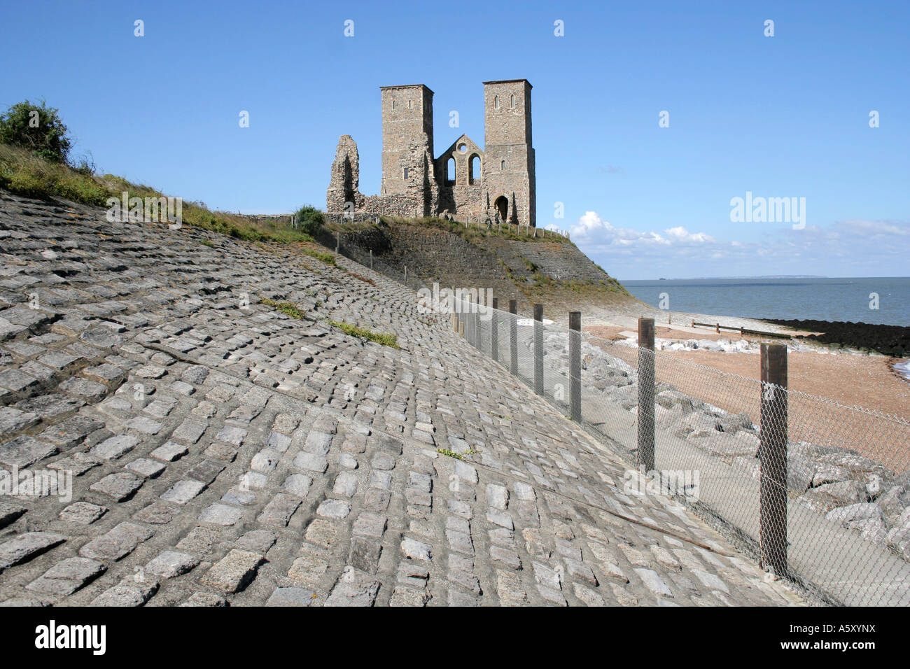 Reculver towers hi-res stock photography and images - Alamy