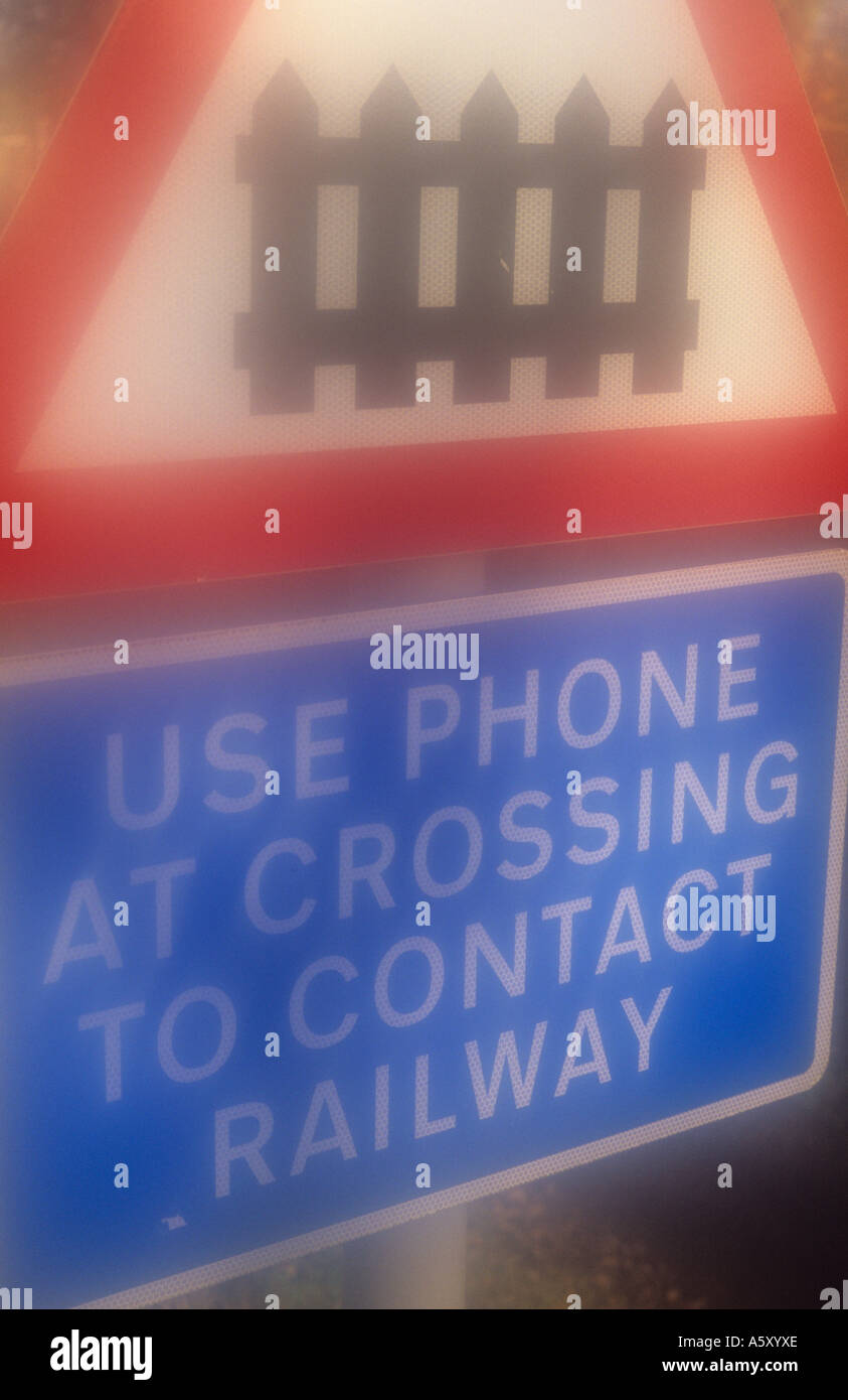 Railroad level crossing gate hi-res stock photography and images - Alamy
