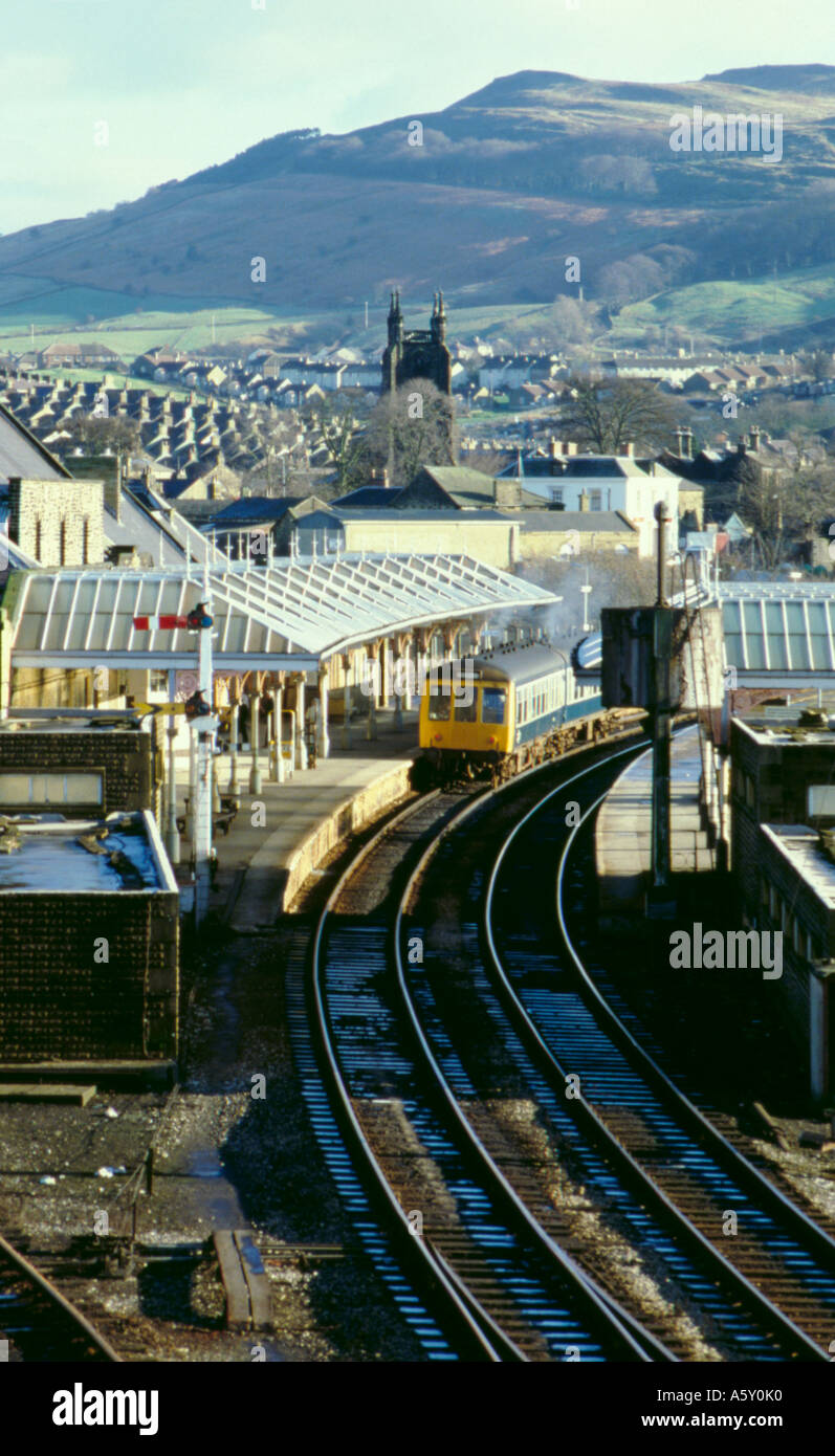 Skipton Railway Station, North Yorkshire, England, UK Stock Photo - Alamy