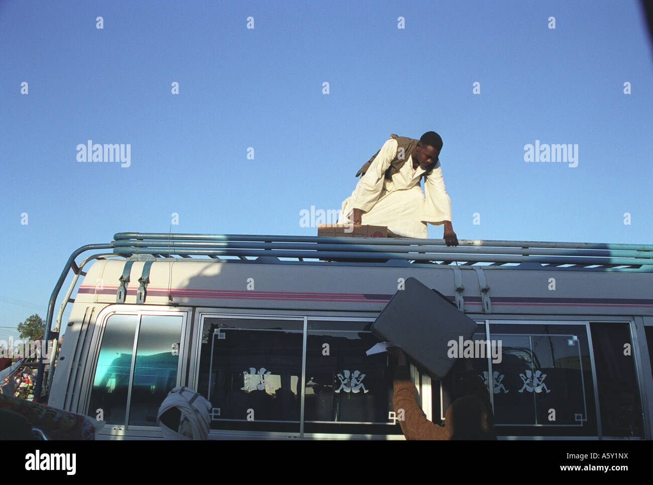 Bus loading hi-res stock photography and images - Alamy