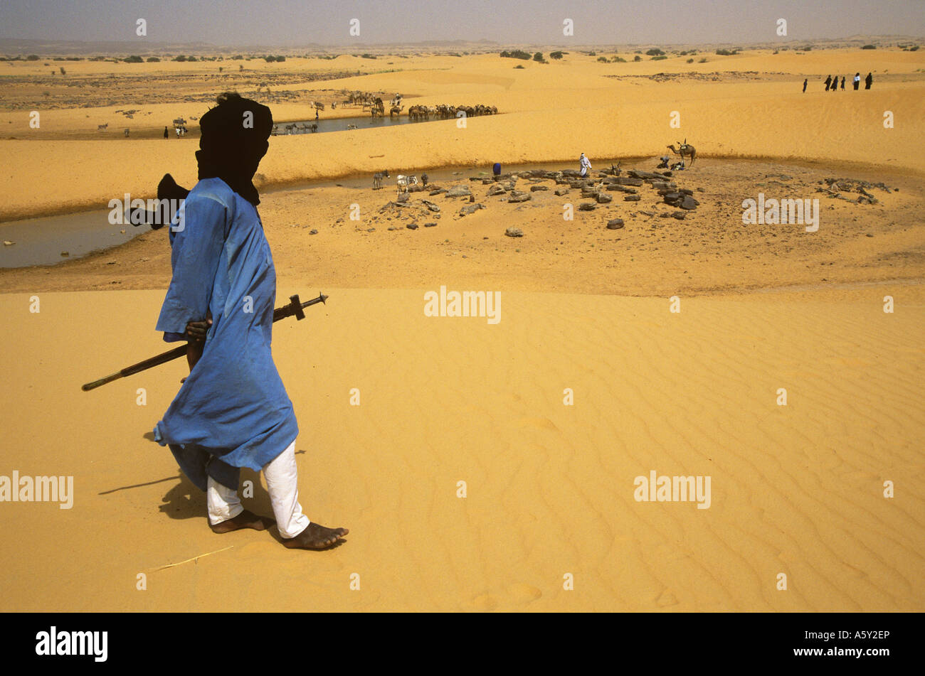 A Tuareg guard Stock Photo - Alamy