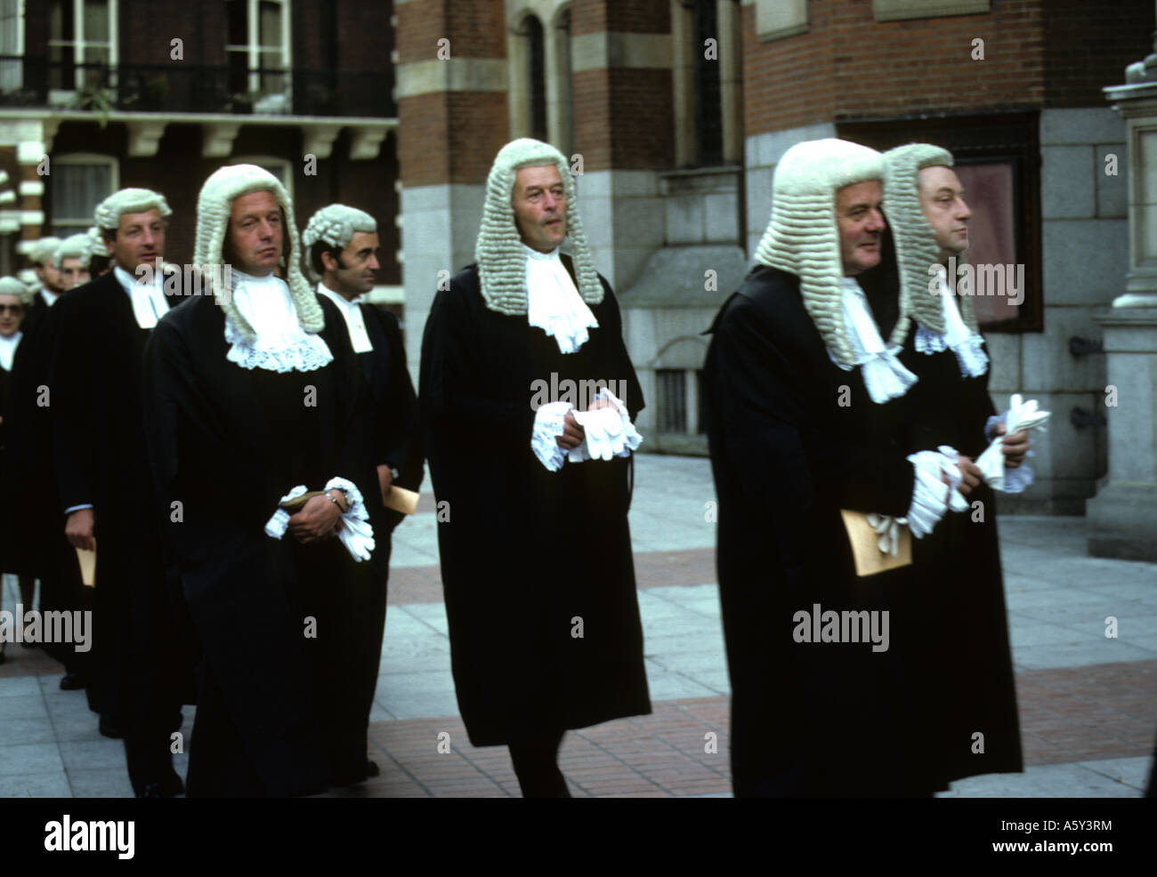 Judges and other legal ranks process to the annual service at ...