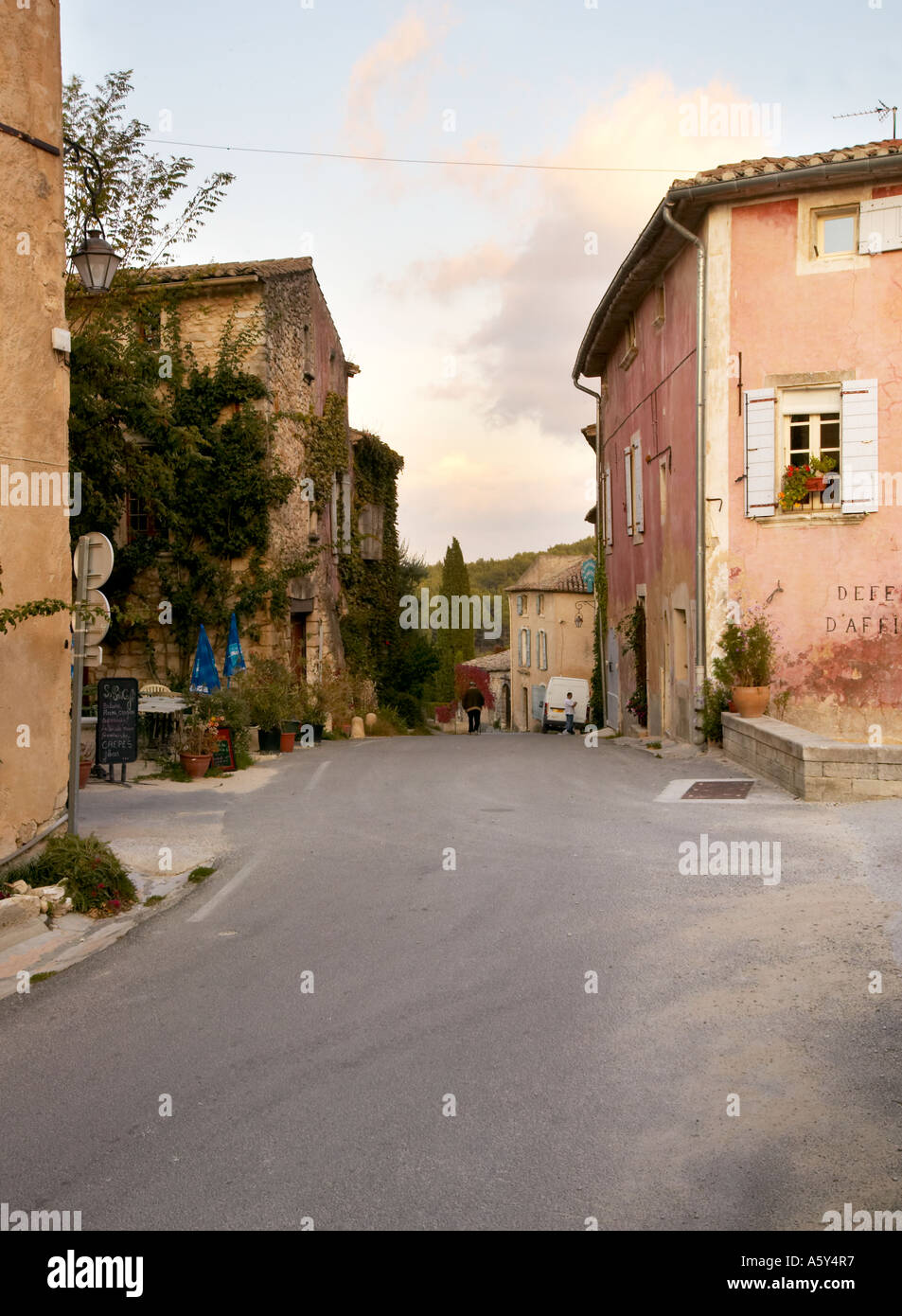 Road through town centre of Oppede le Vieux , Luberon Hills , Provence ...