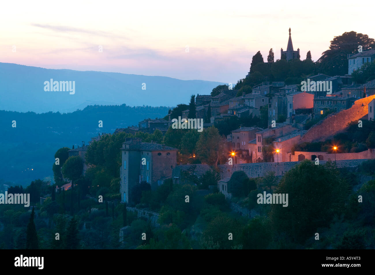 Sunset at Bonnieux , Luberon Hills , Provence , France Stock Photo - Alamy