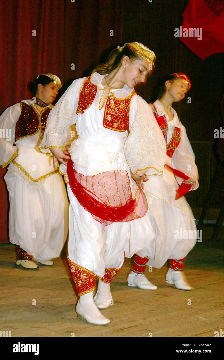Albanian dance hi-res stock photography and images - Alamy