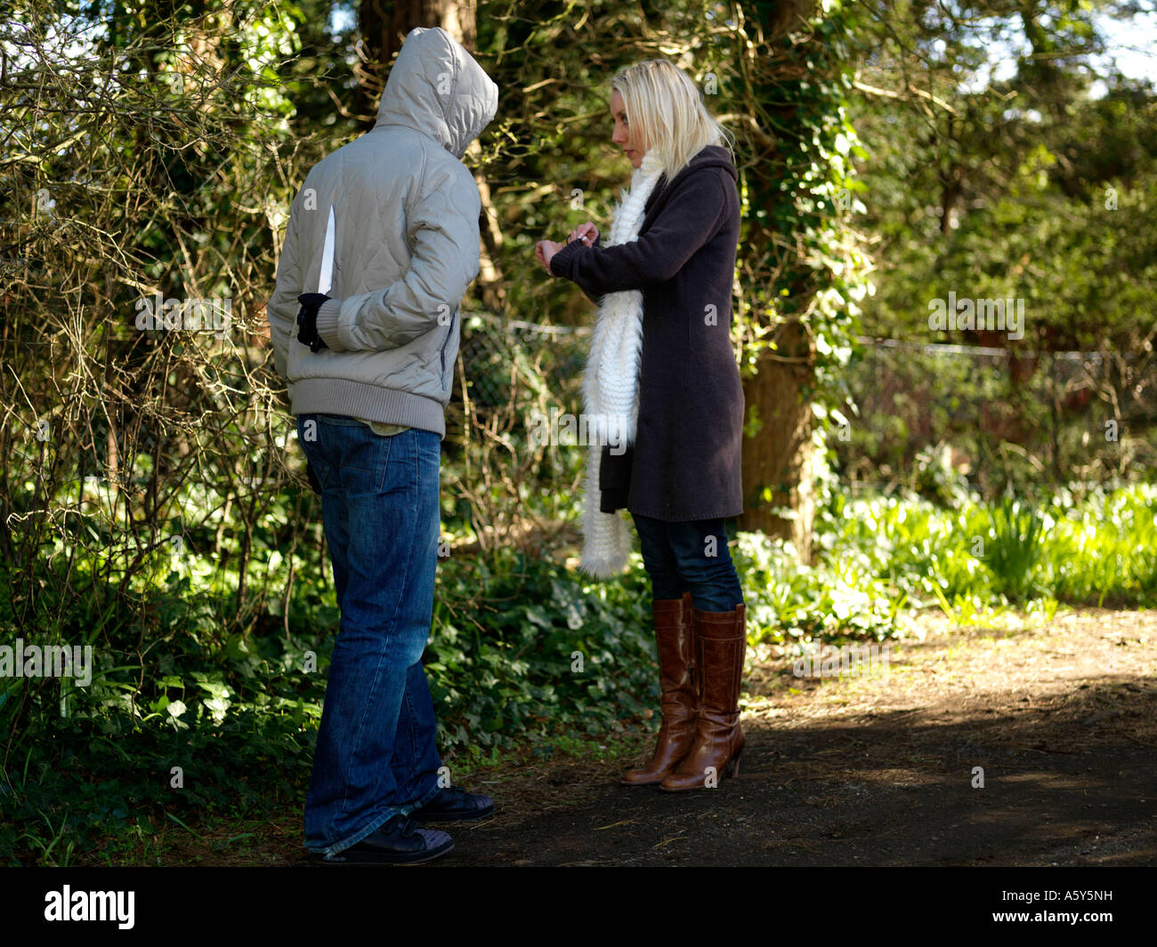 Mugged woman hi-res stock photography and images - Alamy