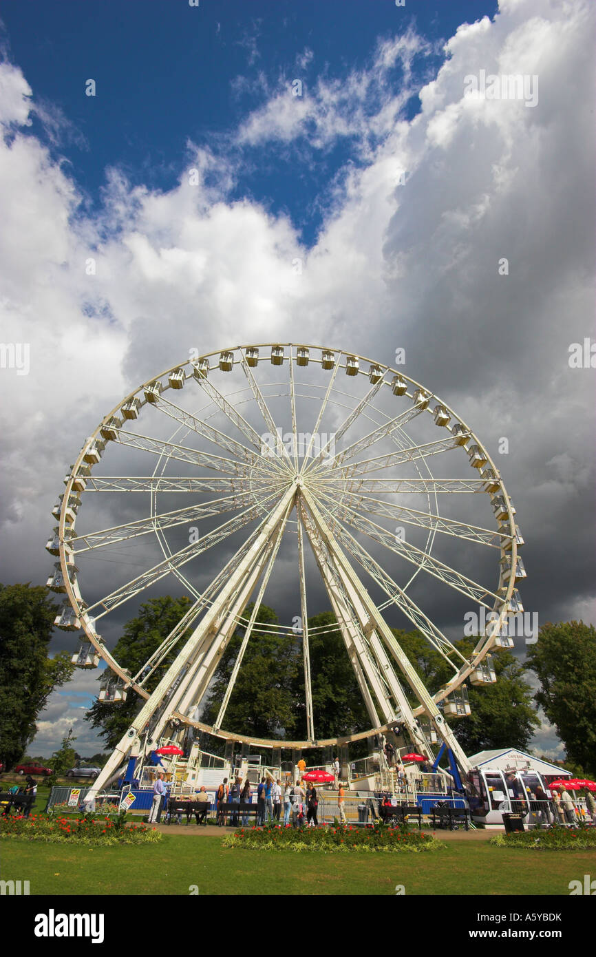 Blue sky with swirly clouds hi-res stock photography and images - Alamy