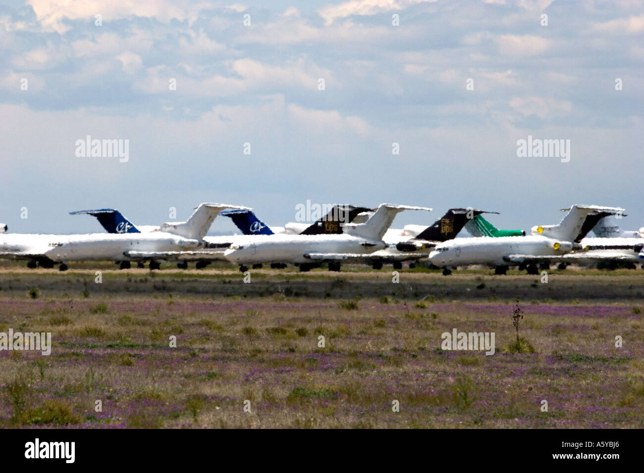 Boeing 727 jet scrap yard at Roswell, New Mexico Stock Photo - Alamy