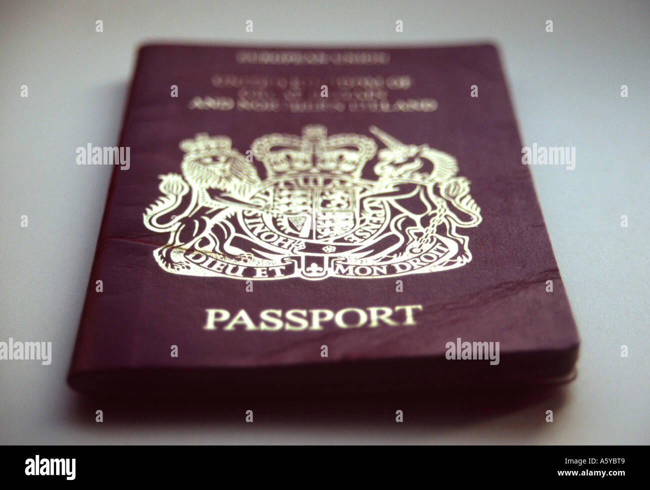 Red british passport hi-res stock photography and images - Alamy