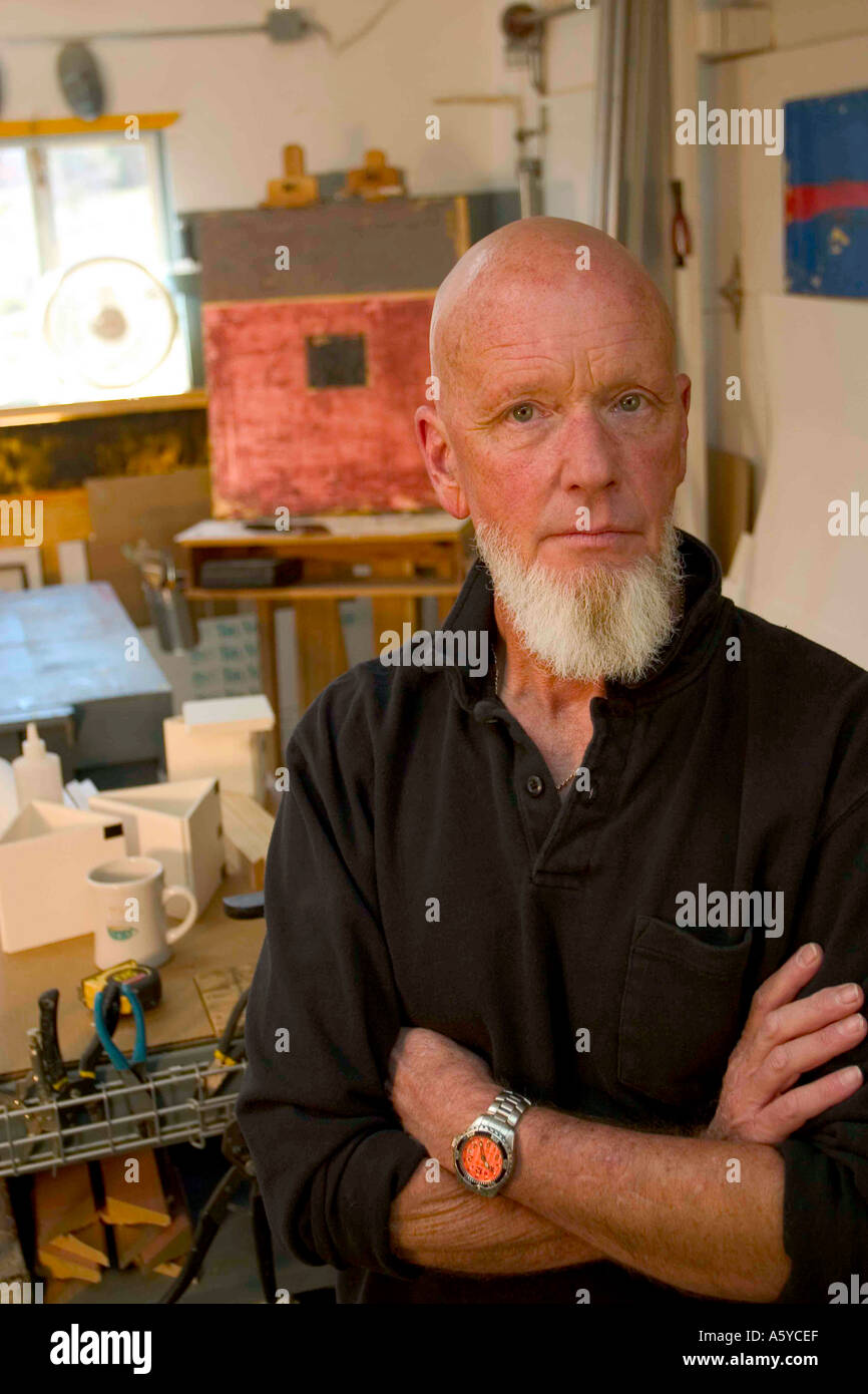 Portrait of artist in his studio Stock Photo - Alamy