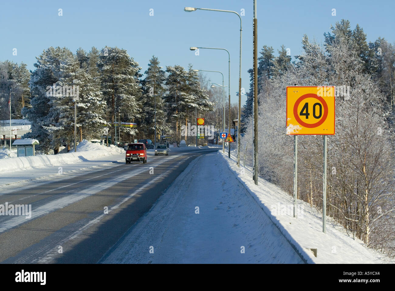 Speed restriction limit limited restricted hi-res stock photography and ...