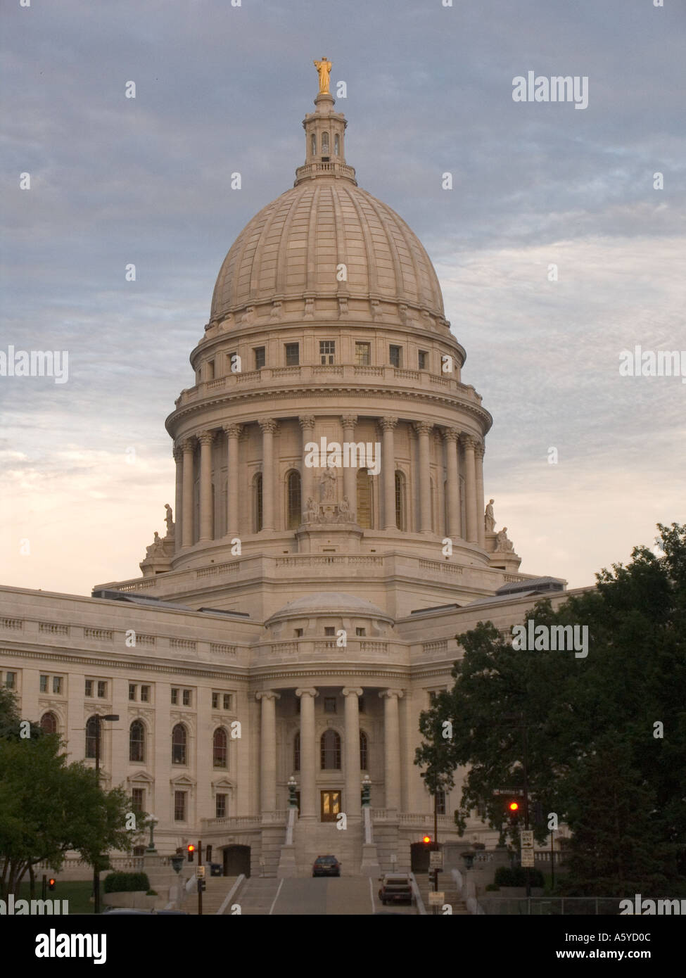 Wisconsin state capitol building Madison Wisconsin Stock Photo - Alamy