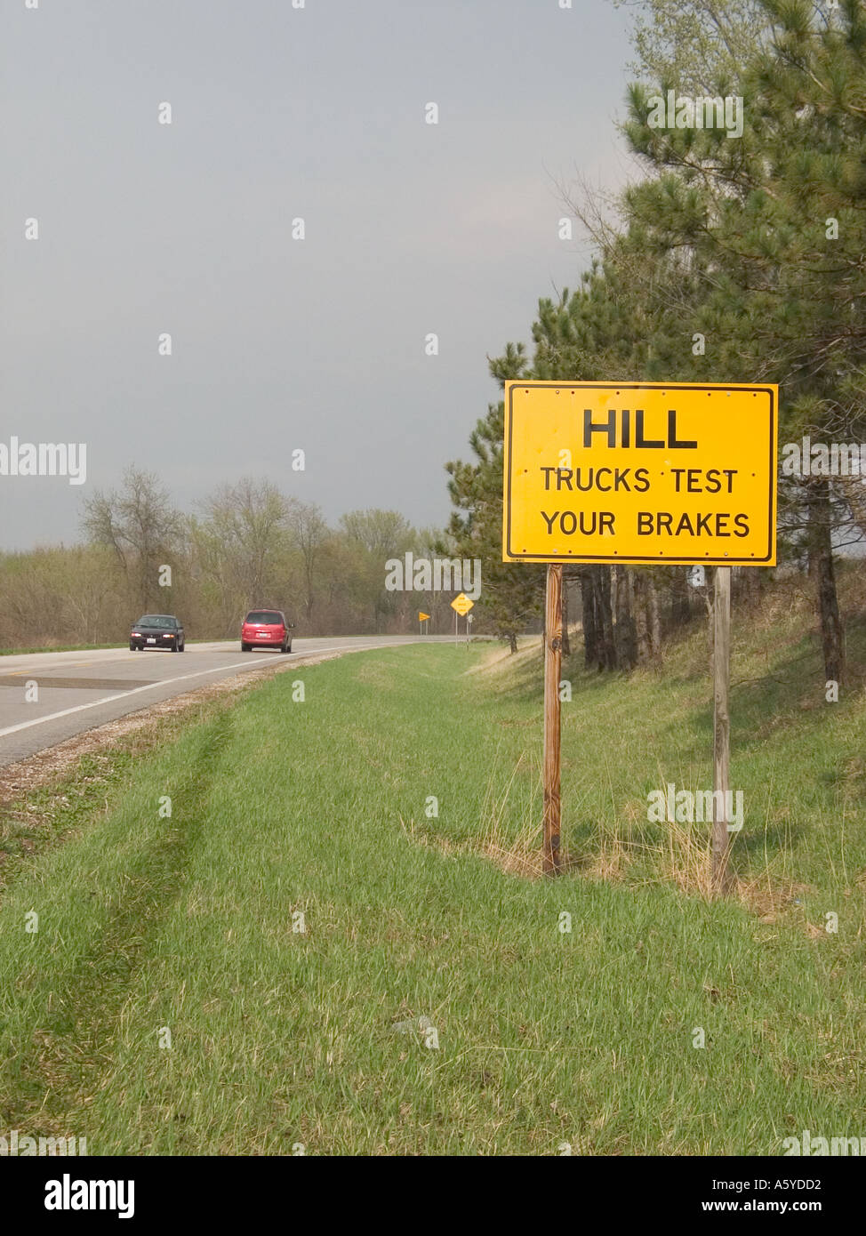 Highway sign warning of hill central Illinois USA Stock Photo - Alamy