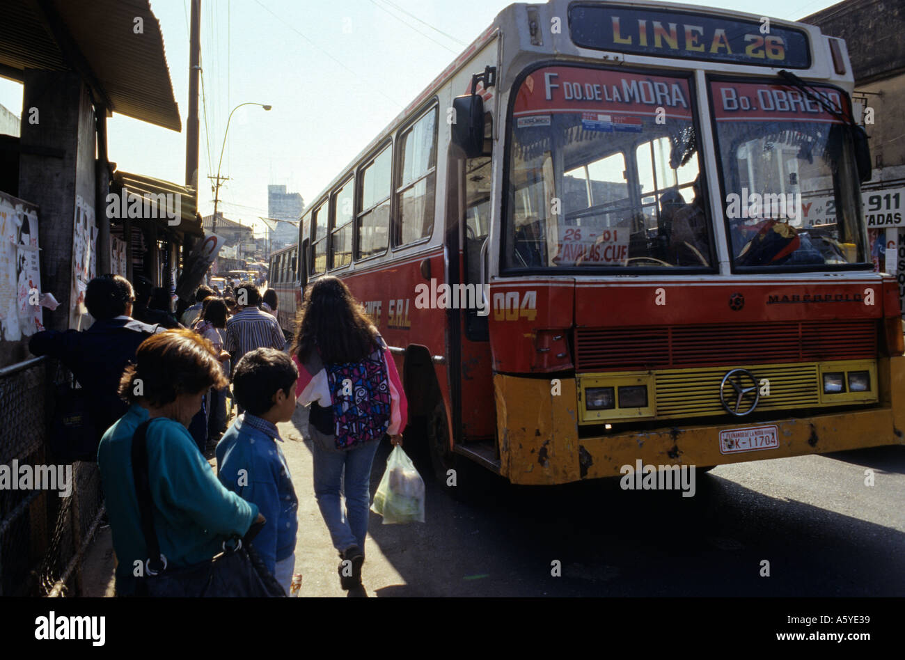 Paraguay poverty hi-res stock photography and images - Alamy