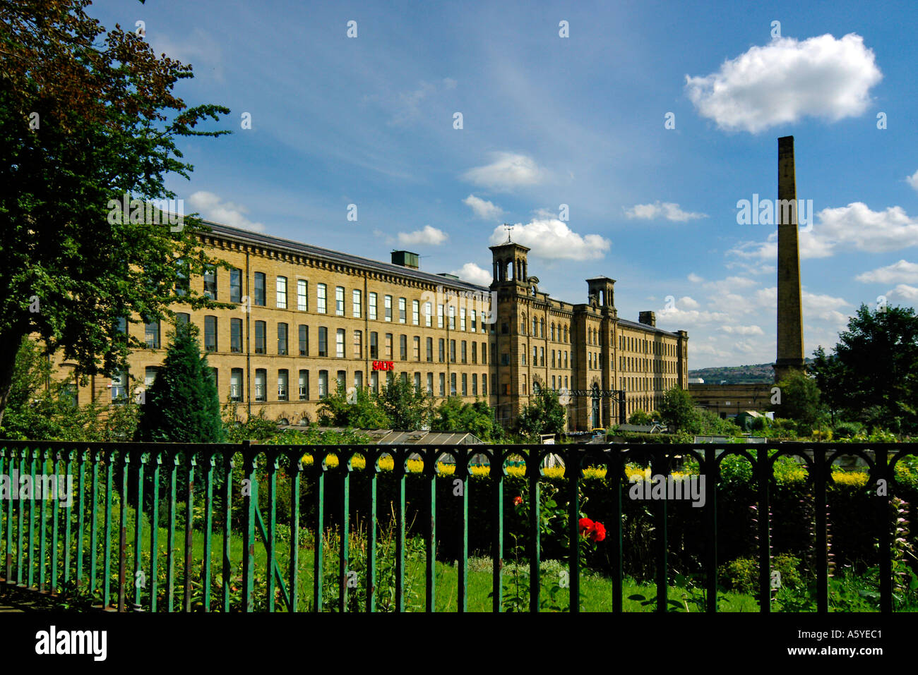 Sir Titus Salts Factory Saltaire Bradford Yorkshire England Stock Photo ...