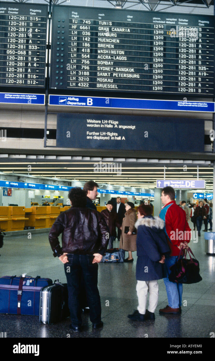 Departure group hi-res stock photography and images - Alamy