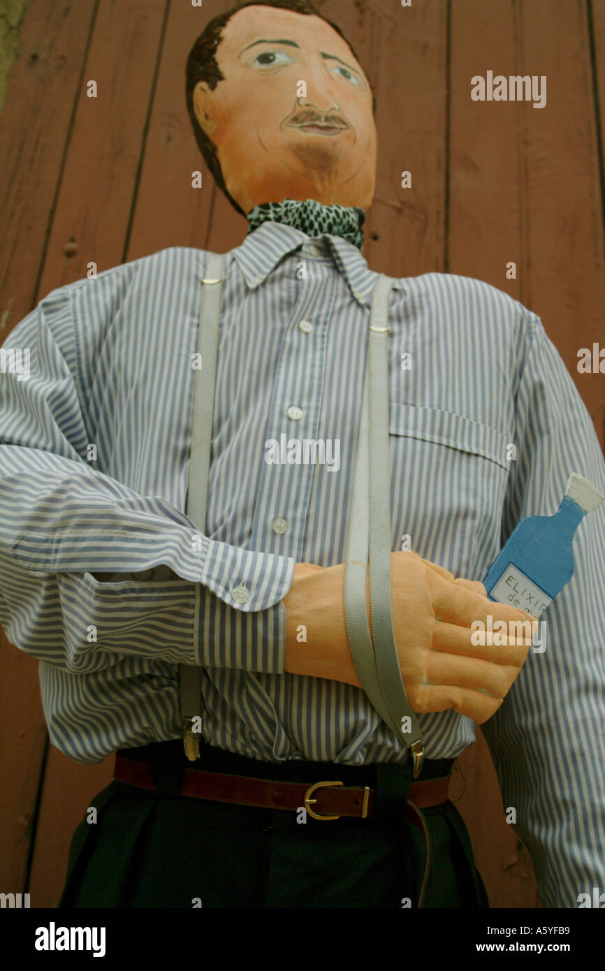 Life size puppet hi-res stock photography and images - Alamy