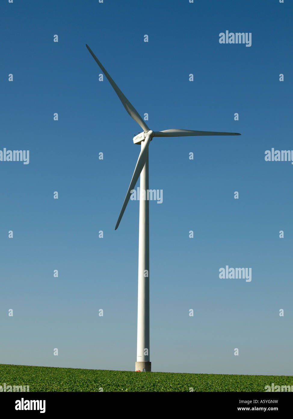 wind power station wind wheel Stock Photo - Alamy