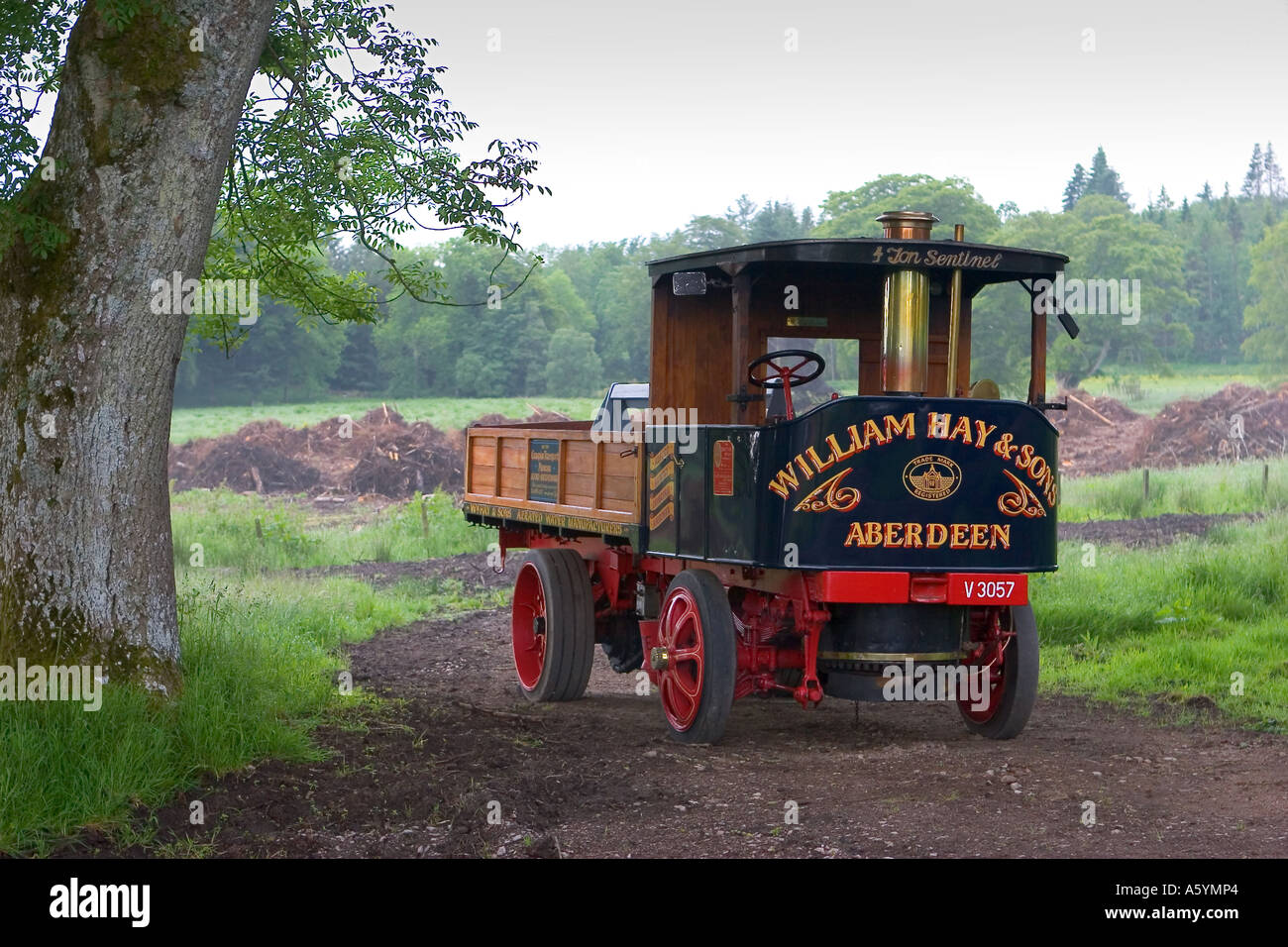 William Hay & Son Aberdeen Steam powered vehicles, 1914 Four Ton ...