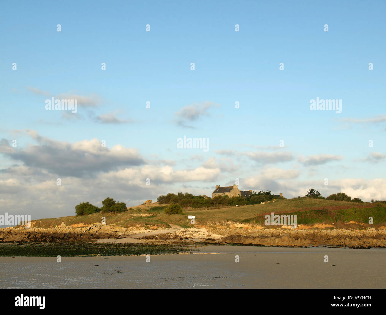 Santec brittany hi-res stock photography and images - Alamy