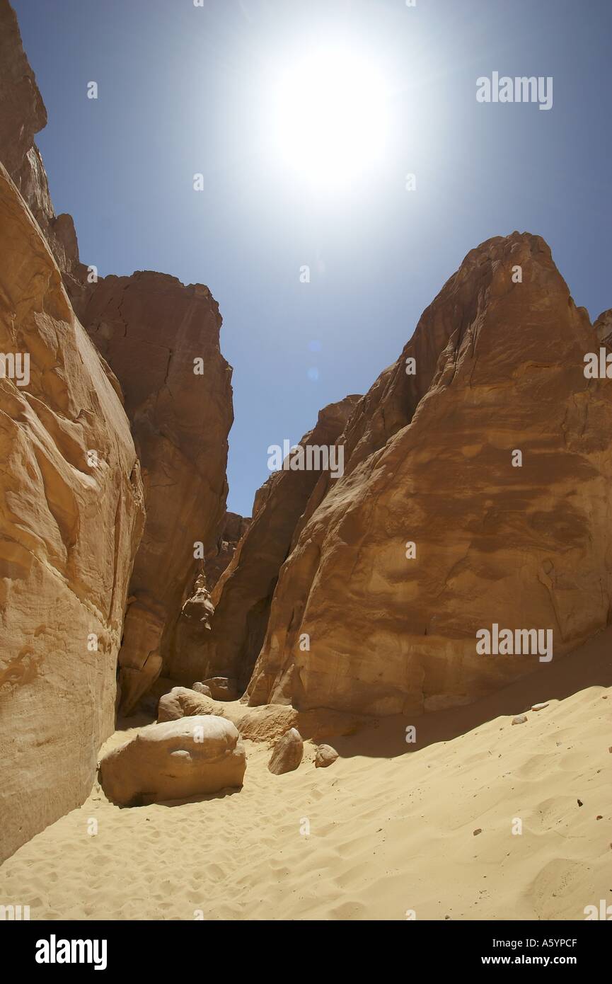 sun in the desert / heat Stock Photo - Alamy