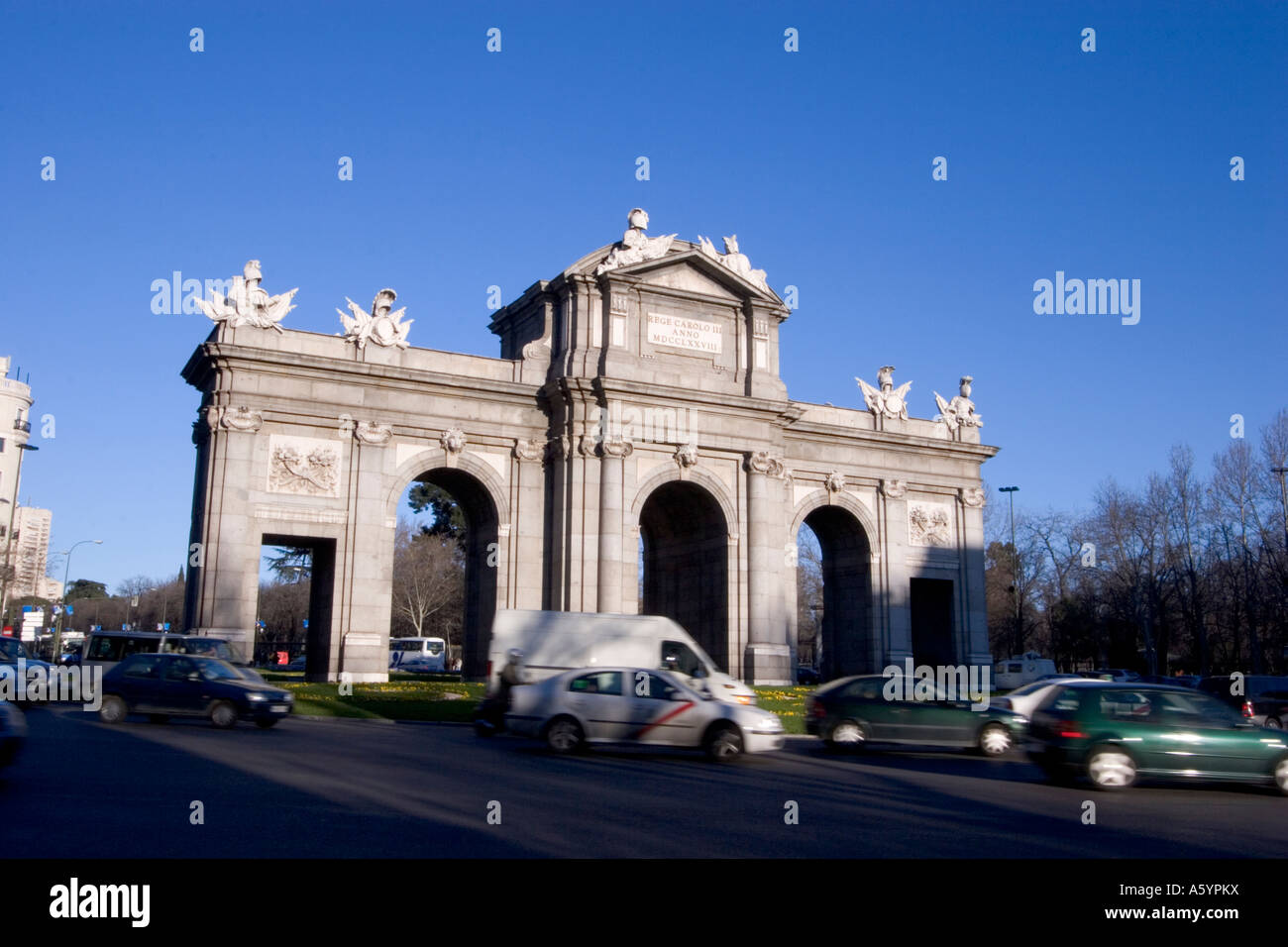 Plaza de la independencia, Madrid Spain Stock Photo - Alamy