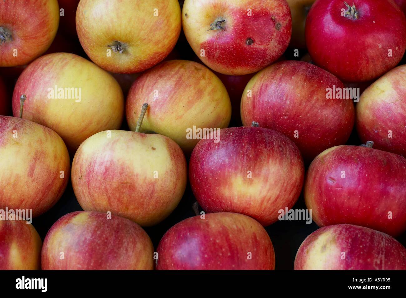 Apples structure hi-res stock photography and images - Alamy