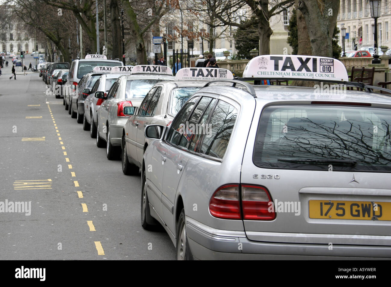 Taxi Rank Stock Photos & Taxi Rank Stock Images - Alamy