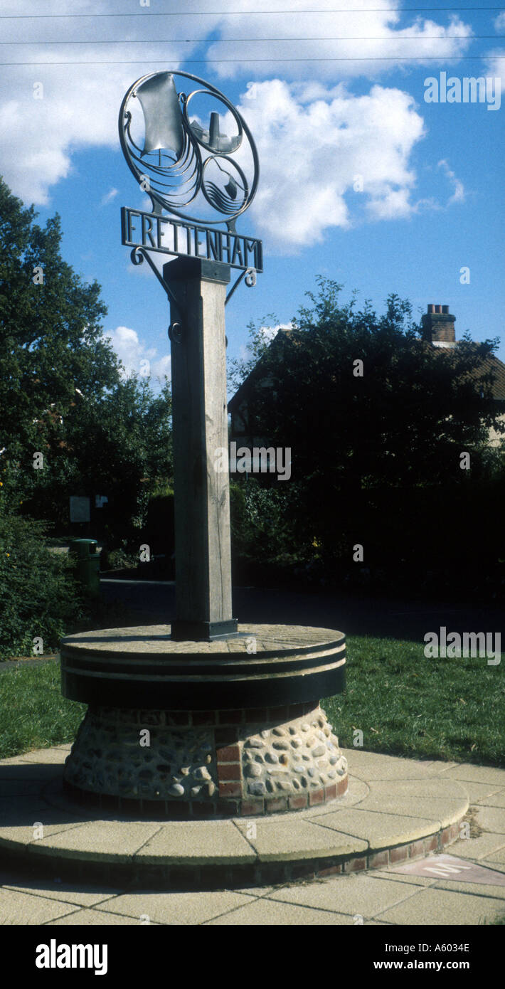 Norfolk village signs tradition hi-res stock photography and images - Alamy