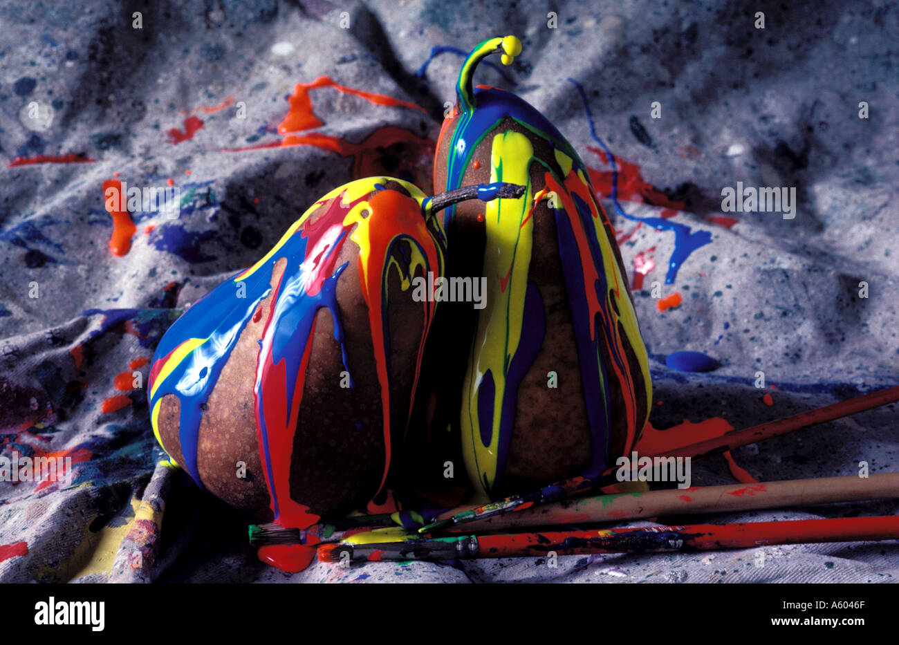 Painted pears hi-res stock photography and images - Alamy