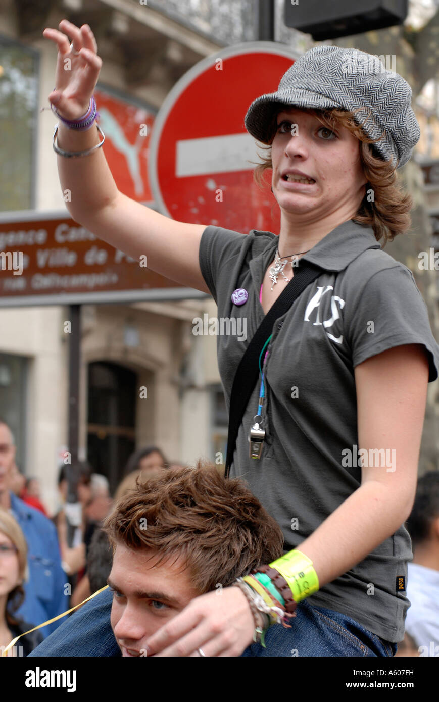 Paris France spectator Stock Photo - Alamy