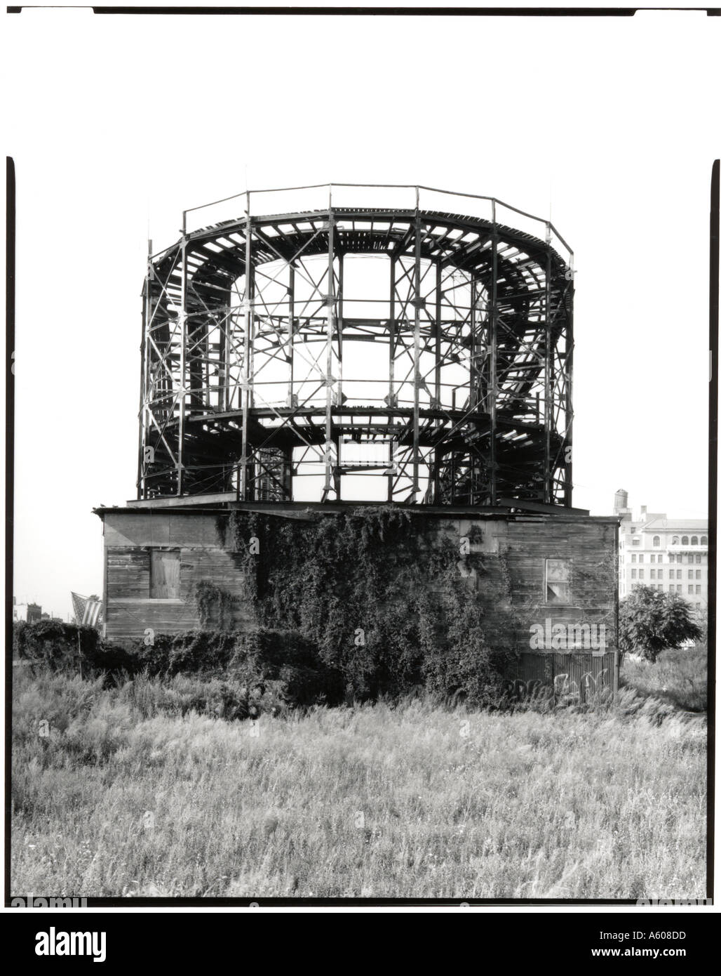 Vintage roller coaster hi-res stock photography and images - Alamy
