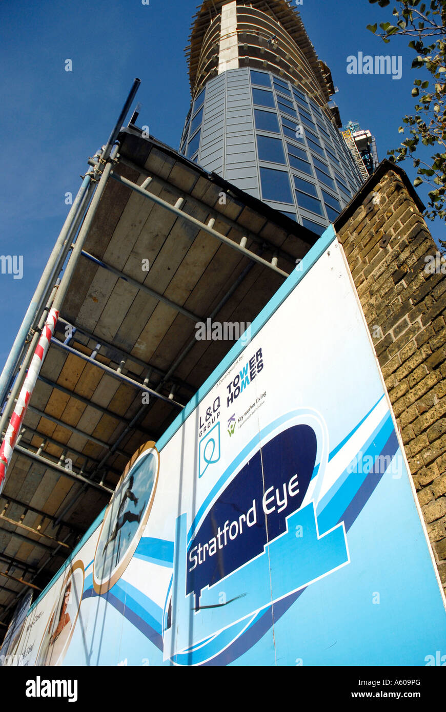 Stratford eye tower hi-res stock photography and images - Alamy