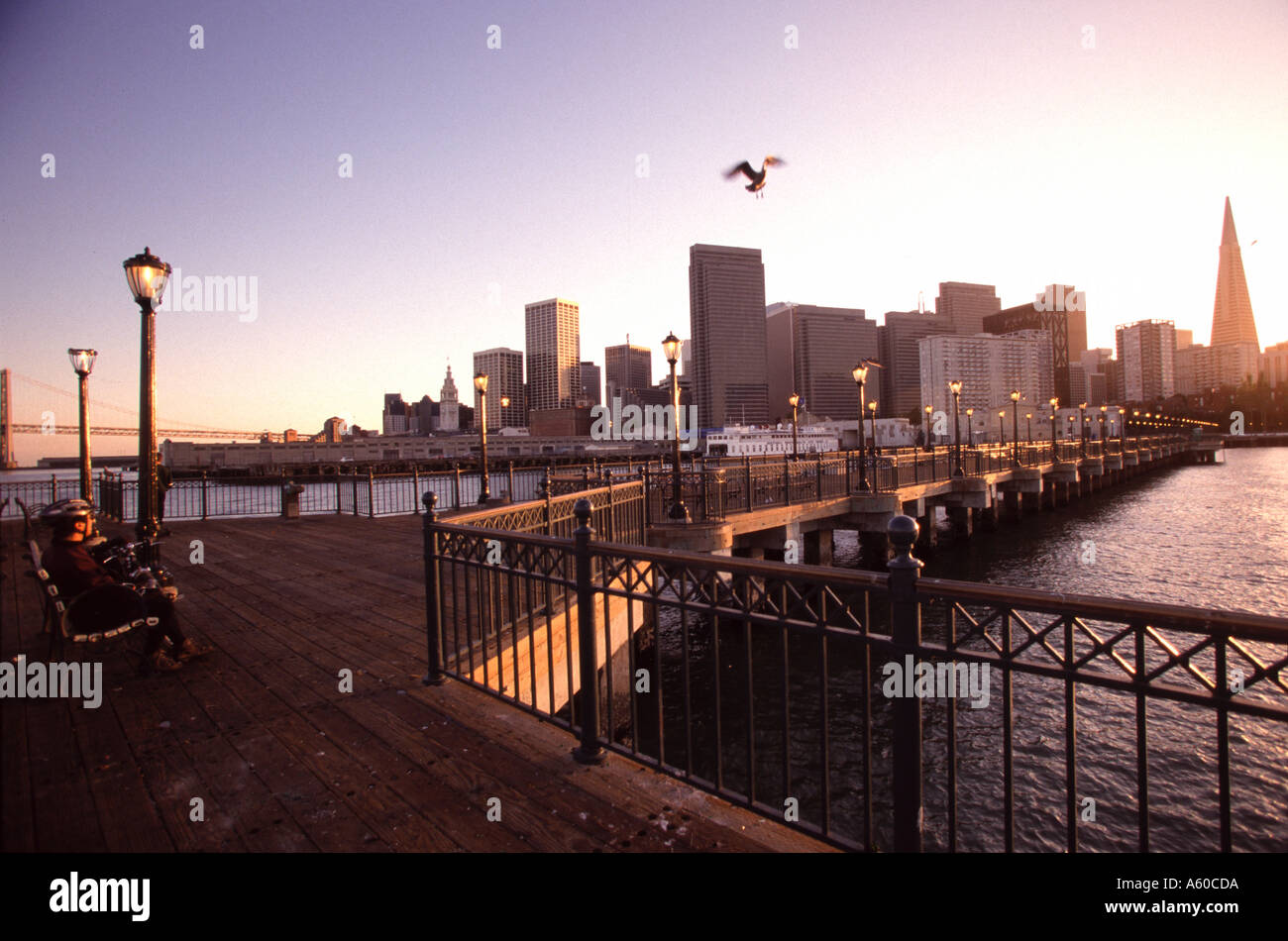 Pier 7 hi-res stock photography and images - Alamy