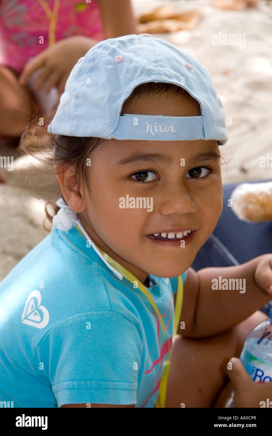 Young Tahitian girl on the island of Moorea Stock Photo - Alamy