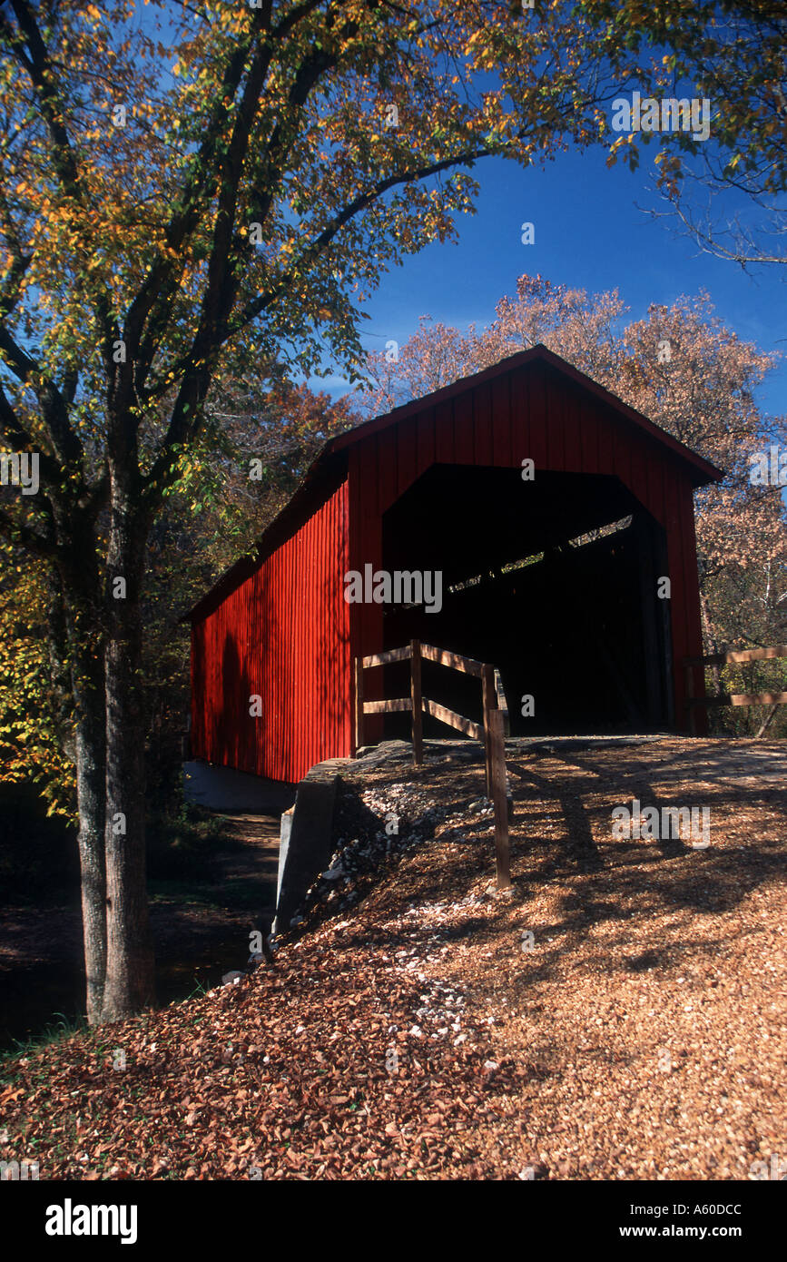 Sandy creek bridge hi-res stock photography and images - Alamy