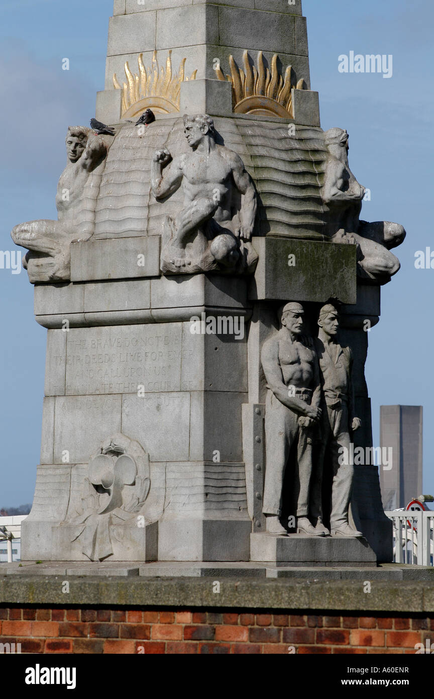 THE TITANIC MEMORIAL LIVERPOOL CITY OF CULTURE 2008 2007 Stock Photo ...