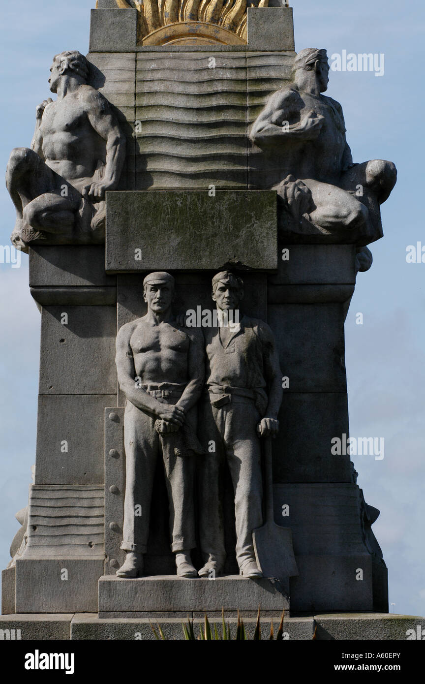 THE TITANIC MEMORIAL LIVERPOOL CITY OF CULTURE 2008 2007 Stock Photo ...