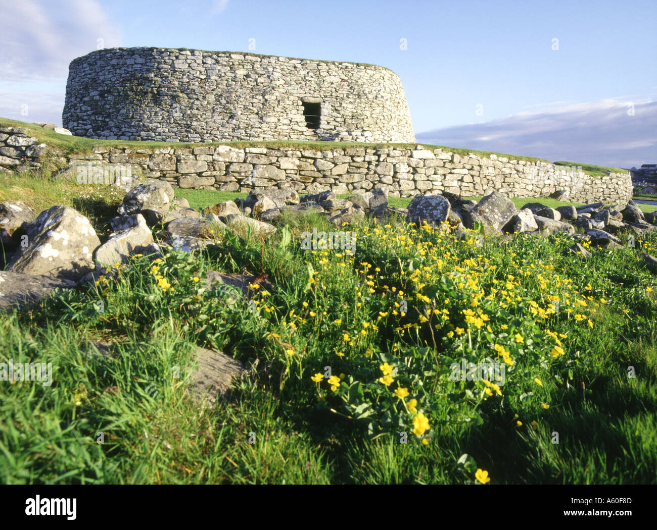 Shetland Iron Age Fort High Resolution Stock Photography and Images - Alamy