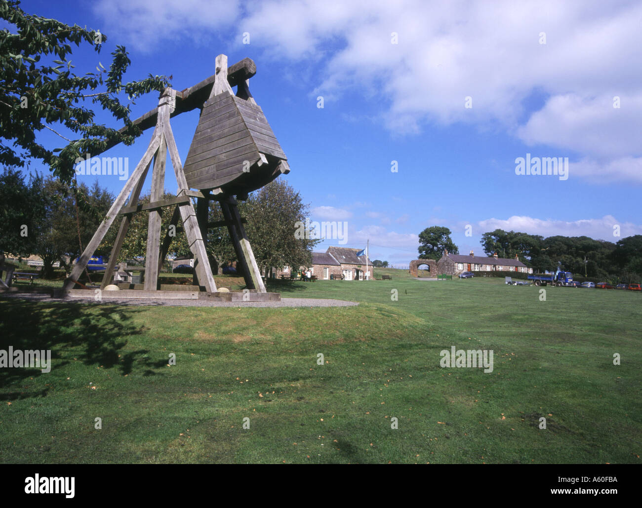 Siege machine hi-res stock photography and images - Alamy